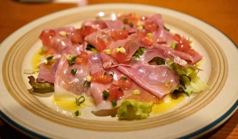 Myrtle Beach Nightlife – 20 Best Spots for Fun Nights